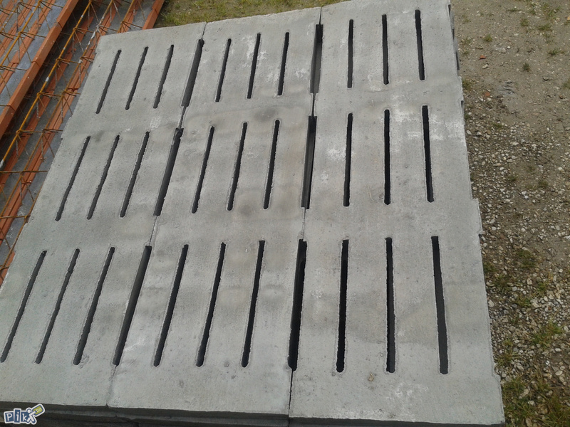 GREDICE ZA BIKOVE I SVINJE - Hrana i oprema - OLX.ba