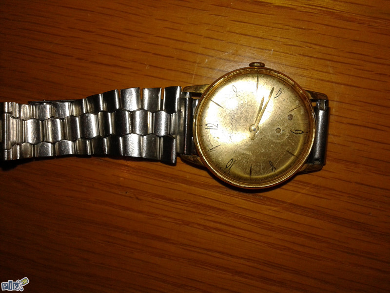 Raketa ruski sat sa pozlatom - Ručni Satovi - OLX.ba